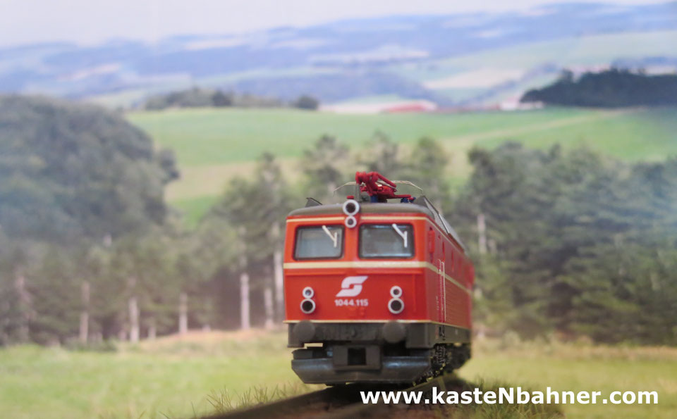 Endlose Modellbahn-Hintergründe in Spur N - kastenbahner.com