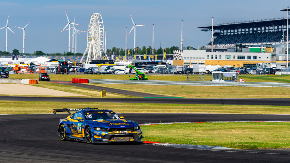 MAINI HOLT IM FORD MUSTANG GT3 ERSTE DTM-POLE - NRingInfo - Motorsportnews