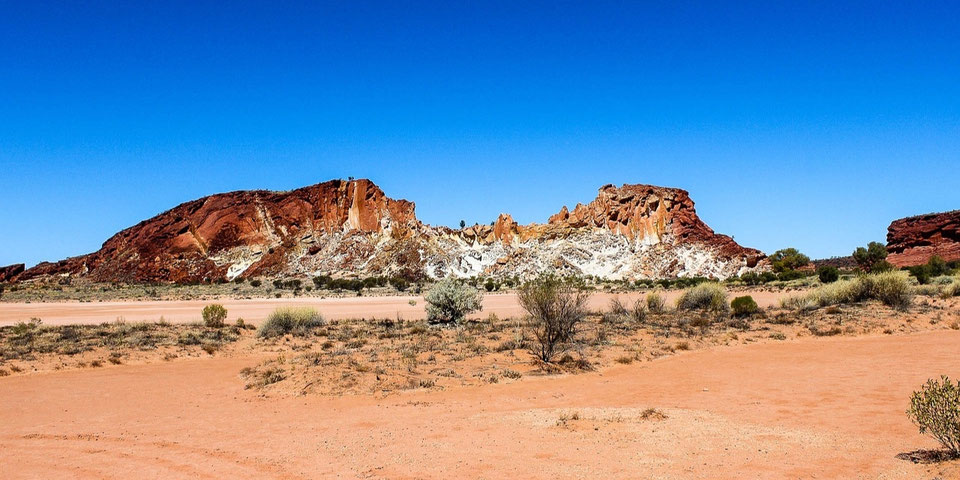 How Lake Mungo hid Australia's ancient secrets for tens of thousands of ...