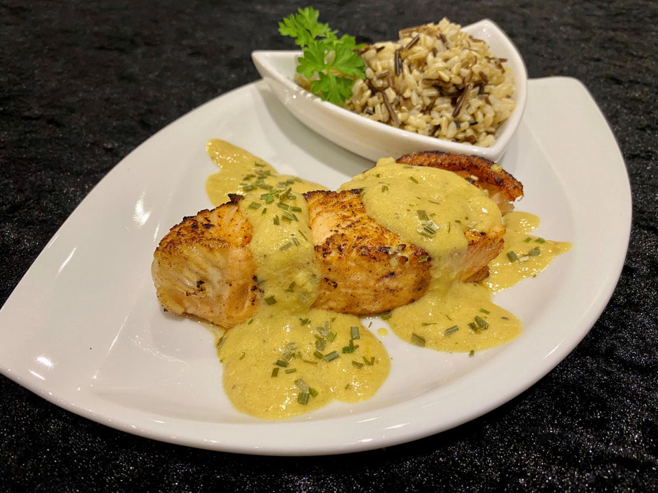 Lachs Mit Honig Senf Sosse