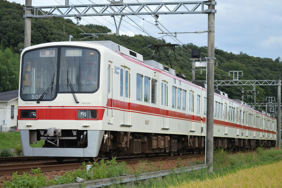 5000系 - 29.2km -神鉄粟生線ファンサイト-