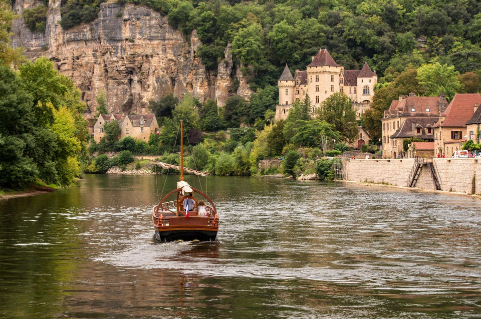 Best Hidden Gems and Secret Places in France - Europe's Best Destinations