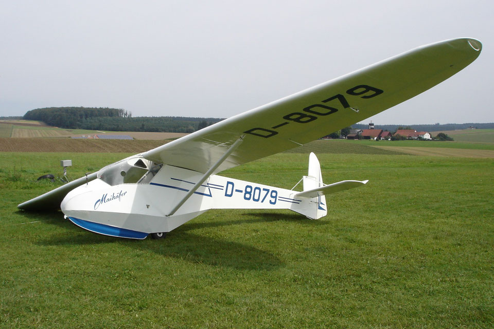 Unsere Vereinsflugzeuge - Segelfliegen mit der Fliegergruppe Fellbach e.V.