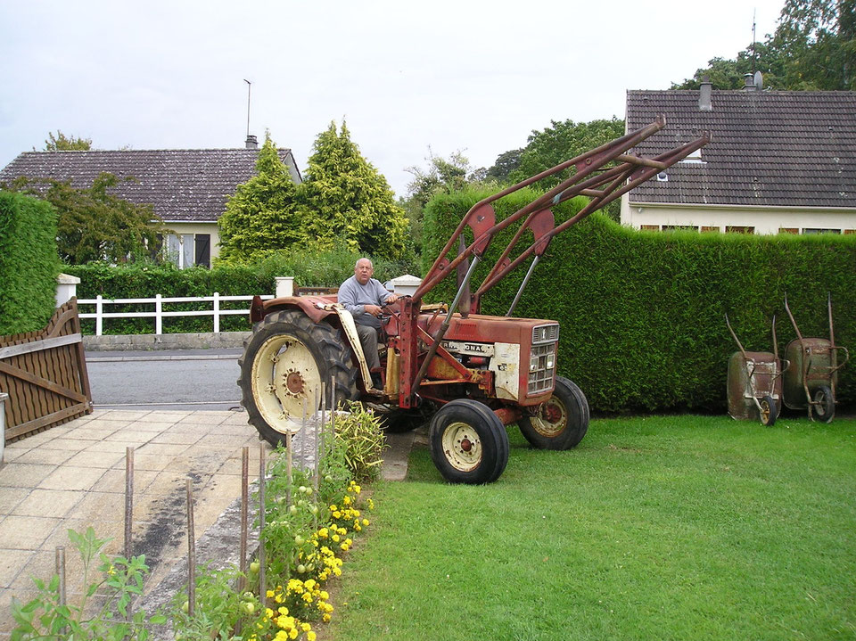Restauration de mon IH 654 - Site de kivatrestresbien