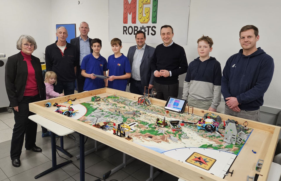 Paul Ziemiak und Thorsten Schick zu Besuch am MGI - MGI Märkisches ...