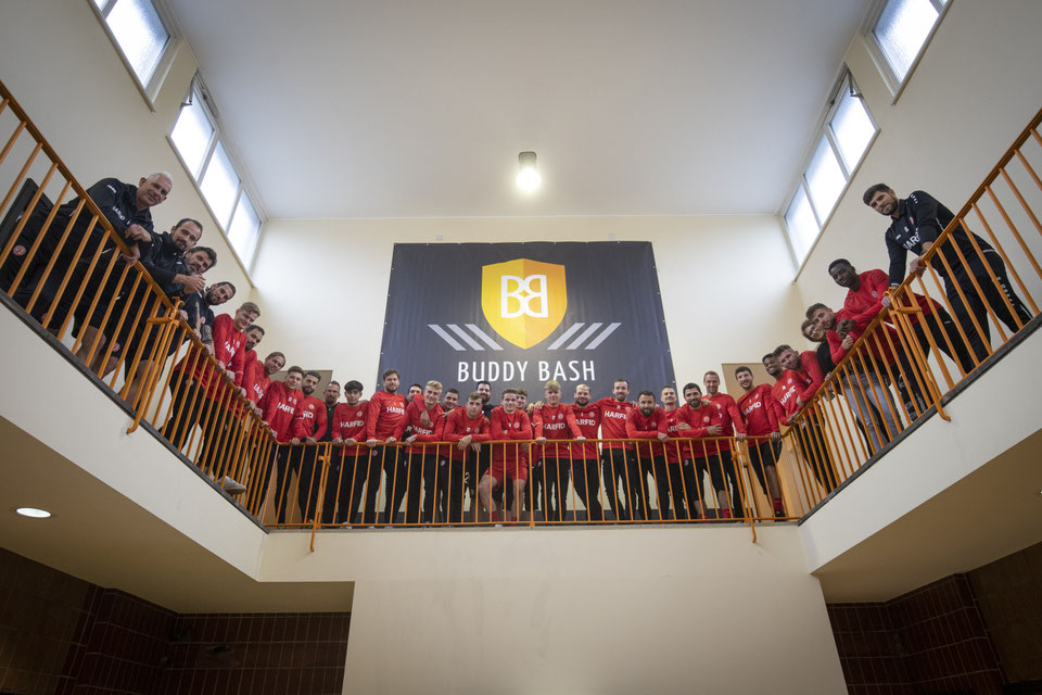 Zeig Deiner Familie wo der Hammer hängt - Euer Familienausflug in Köln - Buddy Bash - Teamevent ...