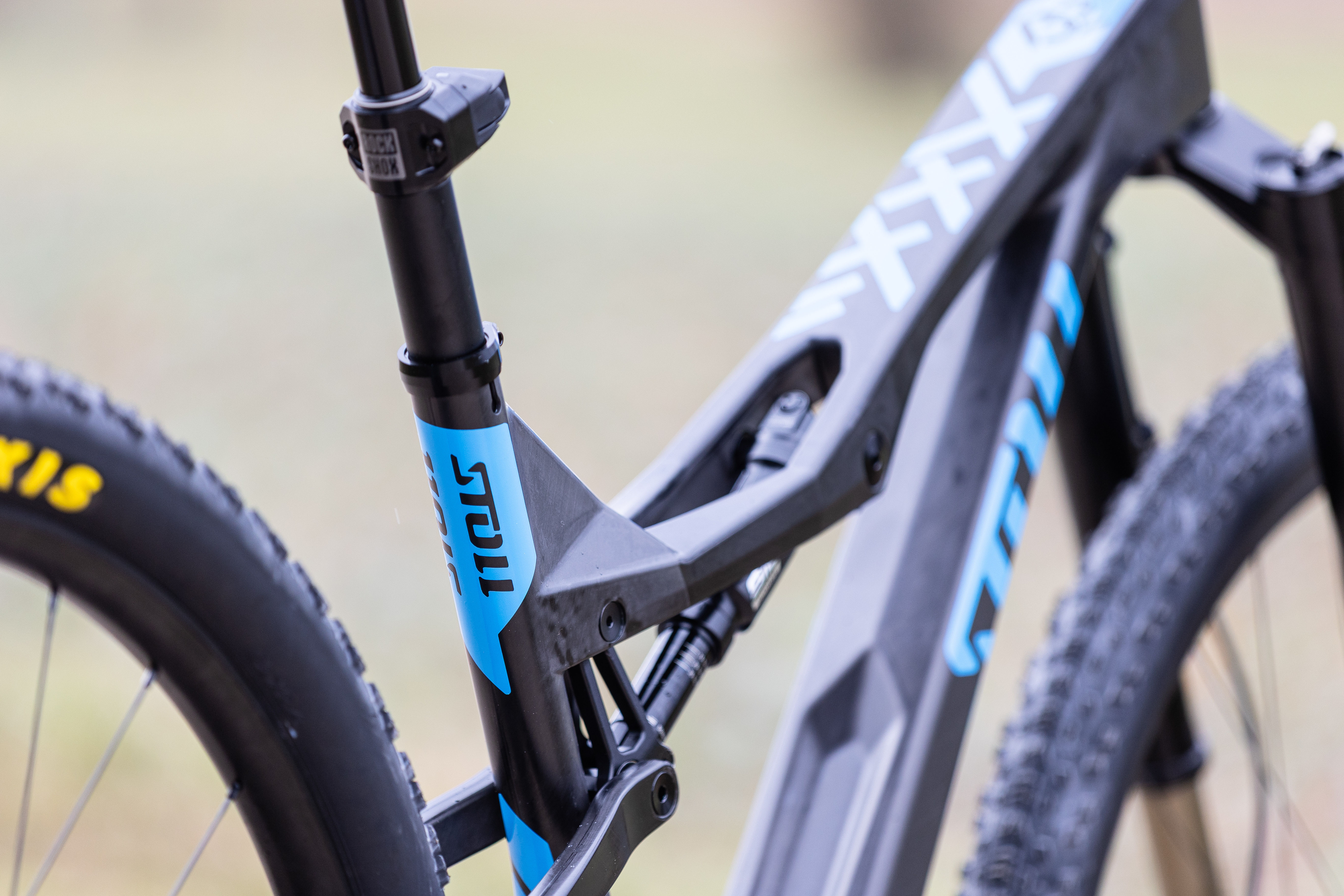 Buy and ride the “P32 – the new size”. - STOLL Bikes AG // Auf dem ...