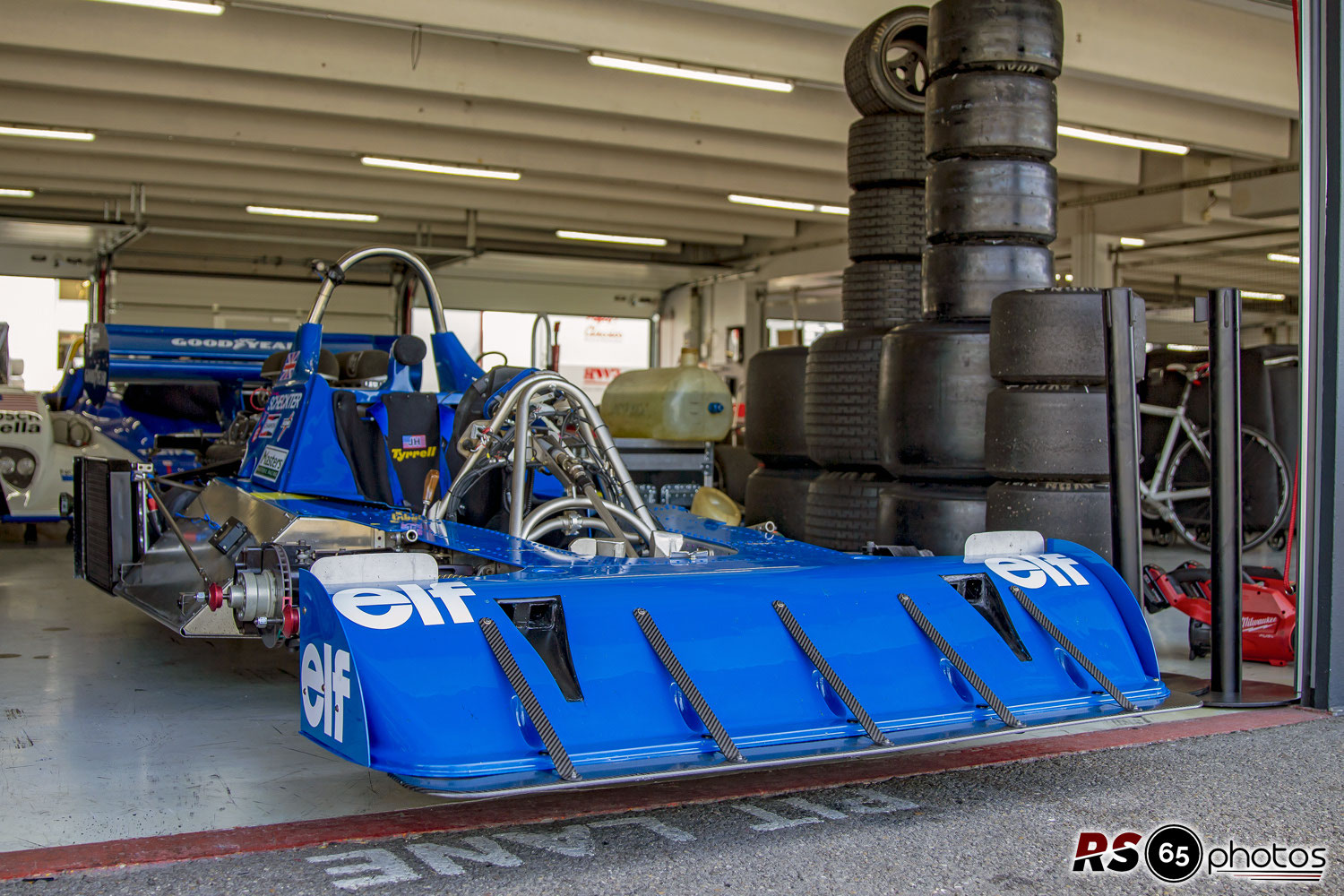 Tyrrell P34 - Jonathan Holtzman - RS65photos - Classic Cars & Historic ...