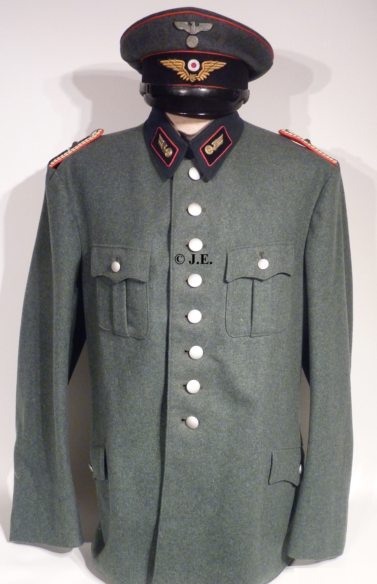Reichsbahnuniformen 1937-1945 - bahnschutz-uniformen