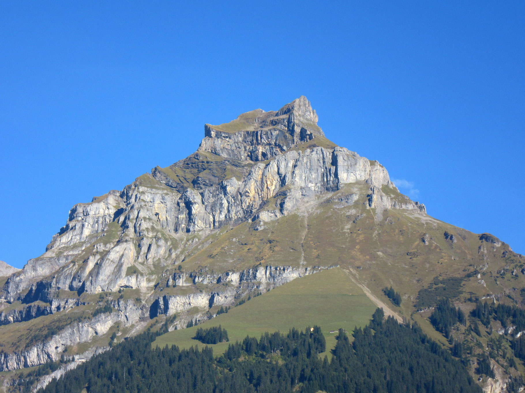 Hahnen, 2'606 m - Bergtouren Richi Brusa