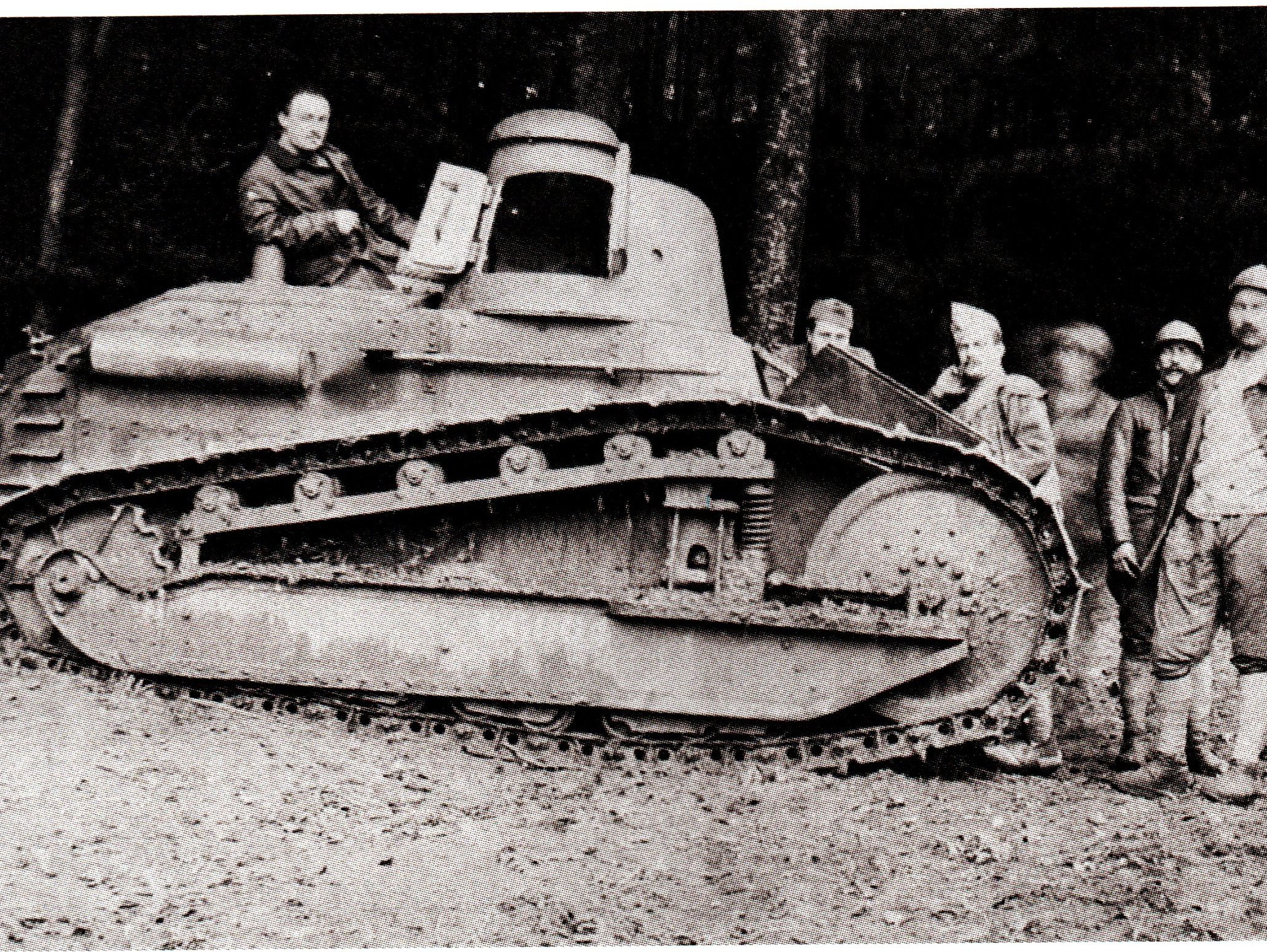 LE CHAR RENAULT FT 17 - CBA Nice