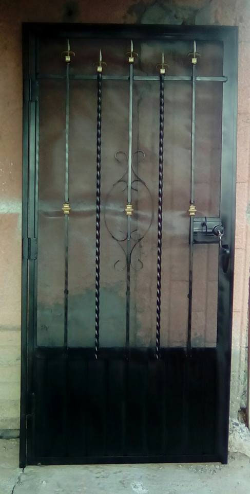 PUERTAS SPRING (MOSQUITERAS) - Página web de herreriaaguirreguadalupechih