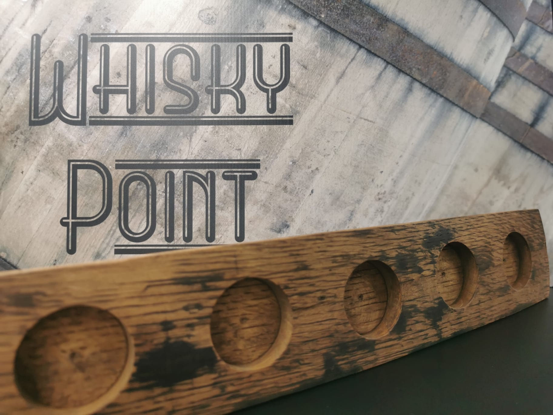 Oak Tasting Stand - De website van whisky-point!