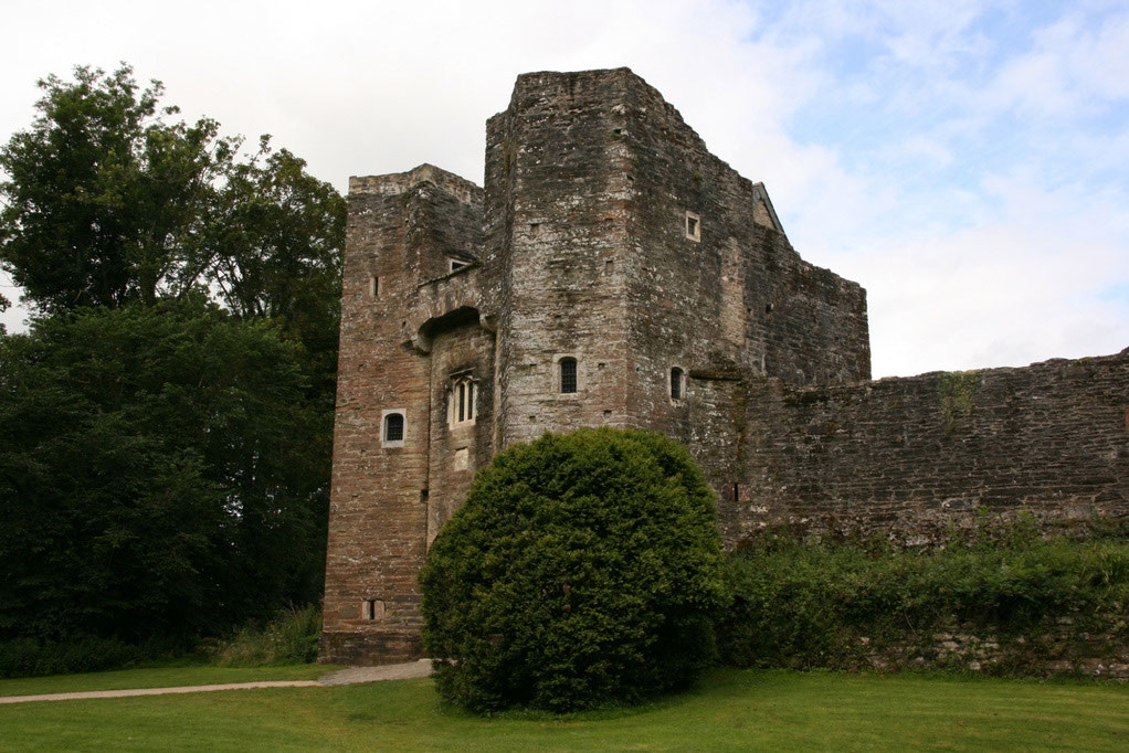 Berry Pomeroy 城 - イギリス古城散歩