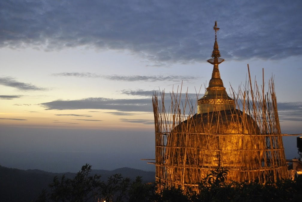 De Yangon a Kyaik-Hti-Yo ( le rocher d'or) - autour de toit