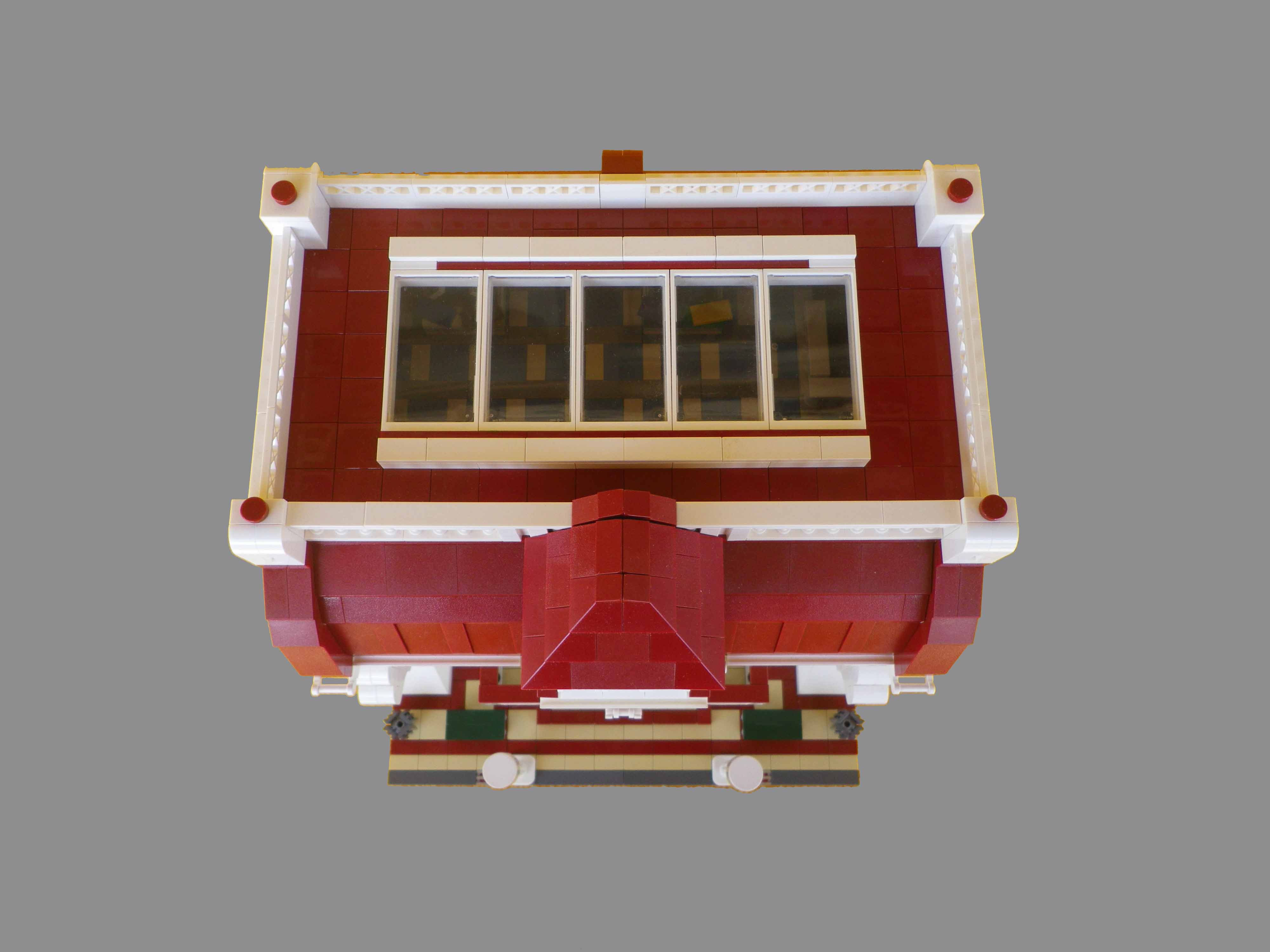 N° 17 - LEGO Modular City Hall - Bricker & Co Unlimited