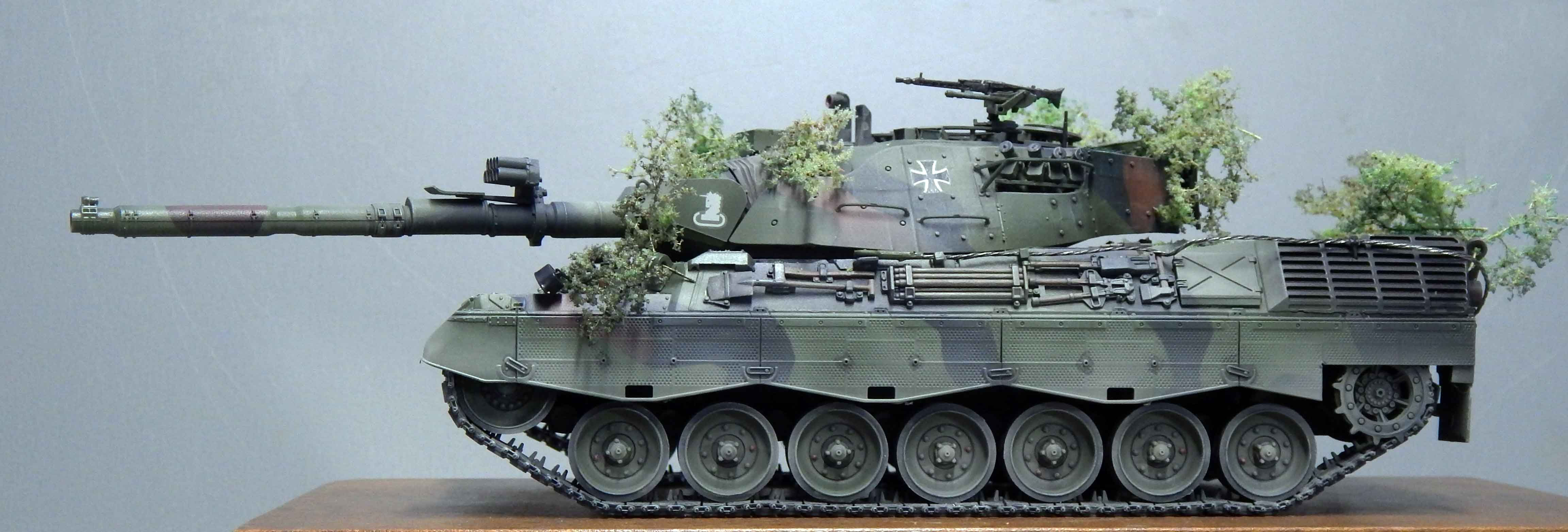 Leopard 1 A5 "Die Brücke" - www.panzer-bau.de/diorama/militär/1:35