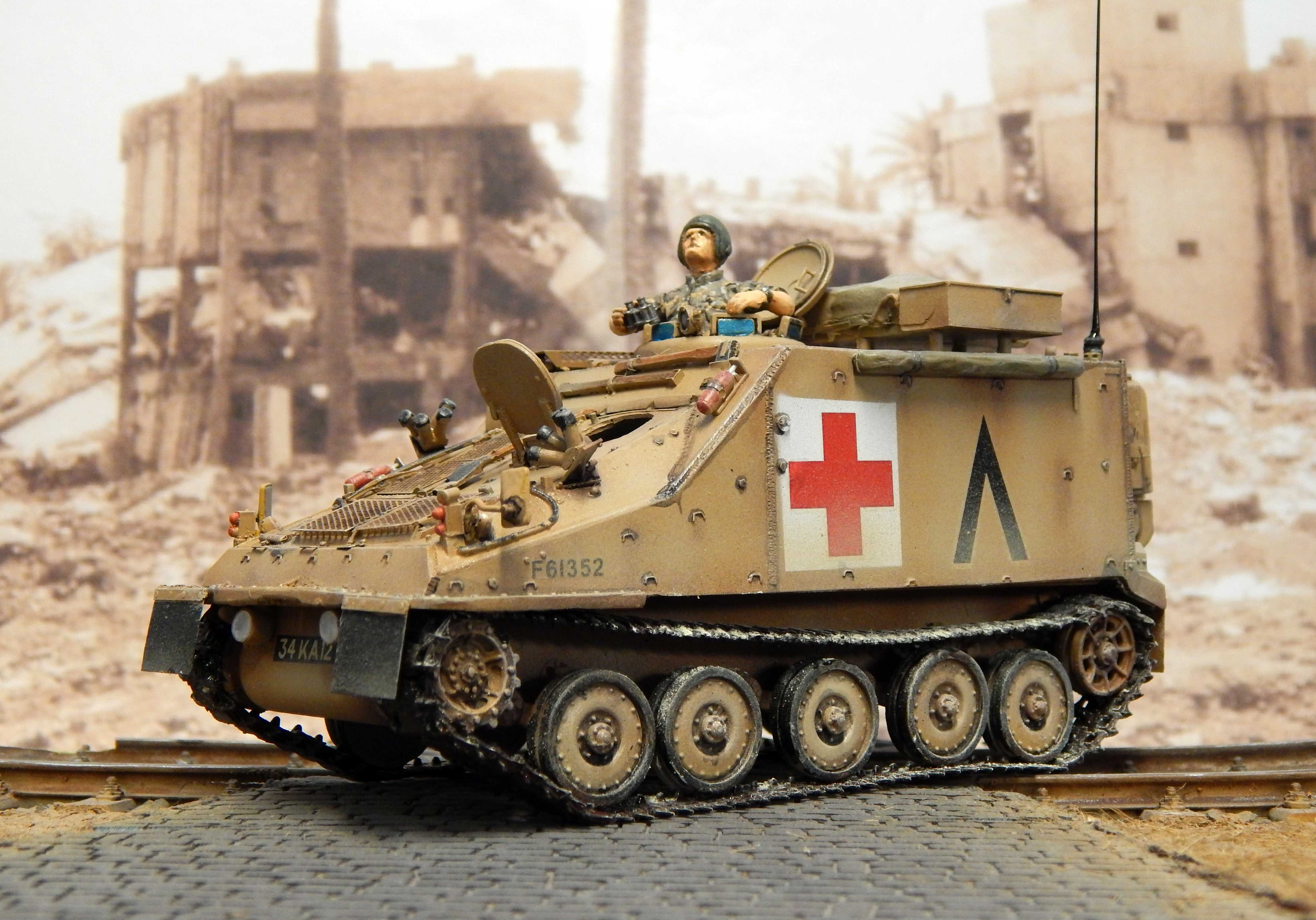 FV 104 CVR Samaritan - www.panzer-bau.de/diorama/militär/1:35