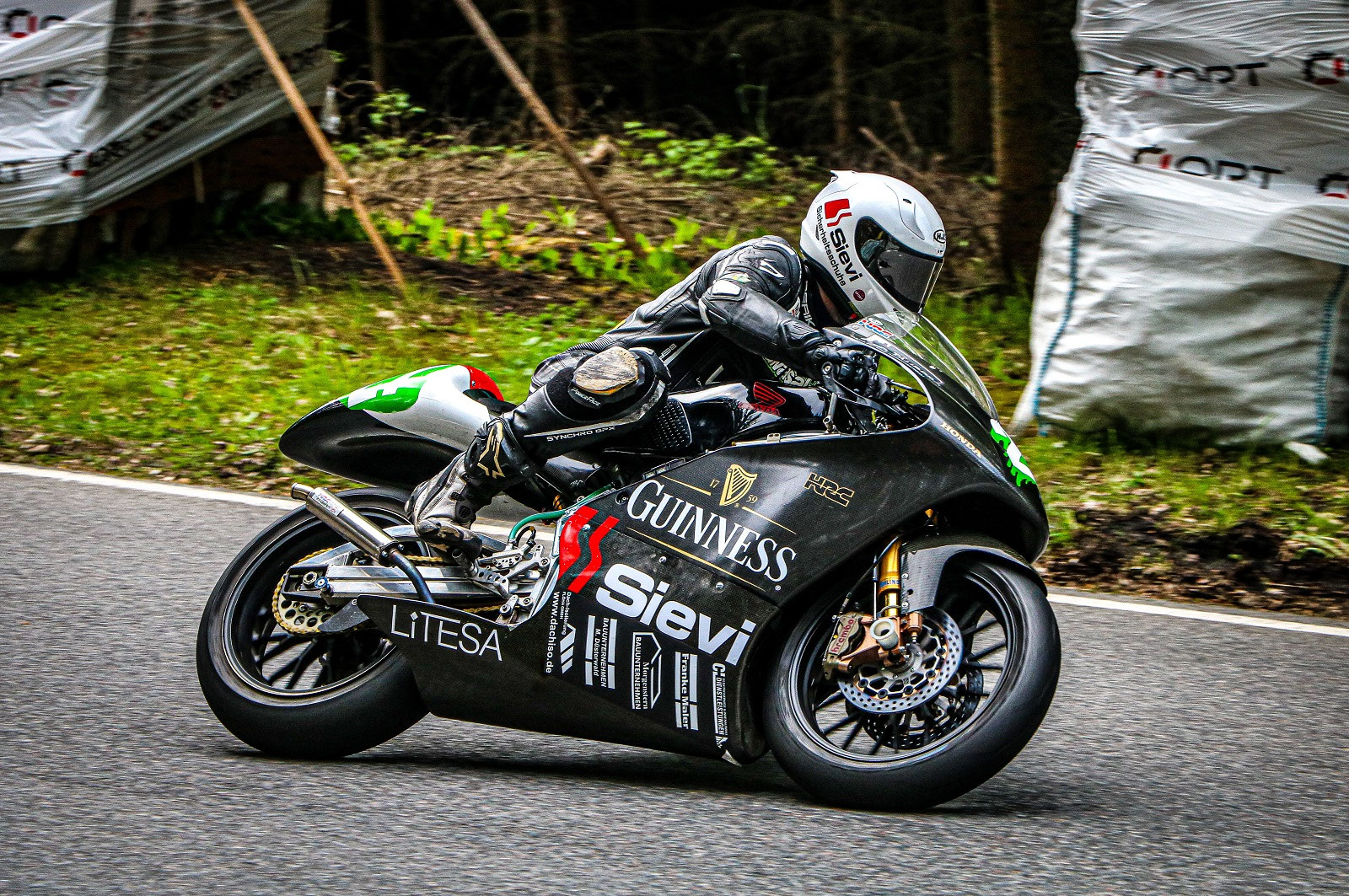 Top Themen Ausgabe 2/23 - CIRCUIT Magazin