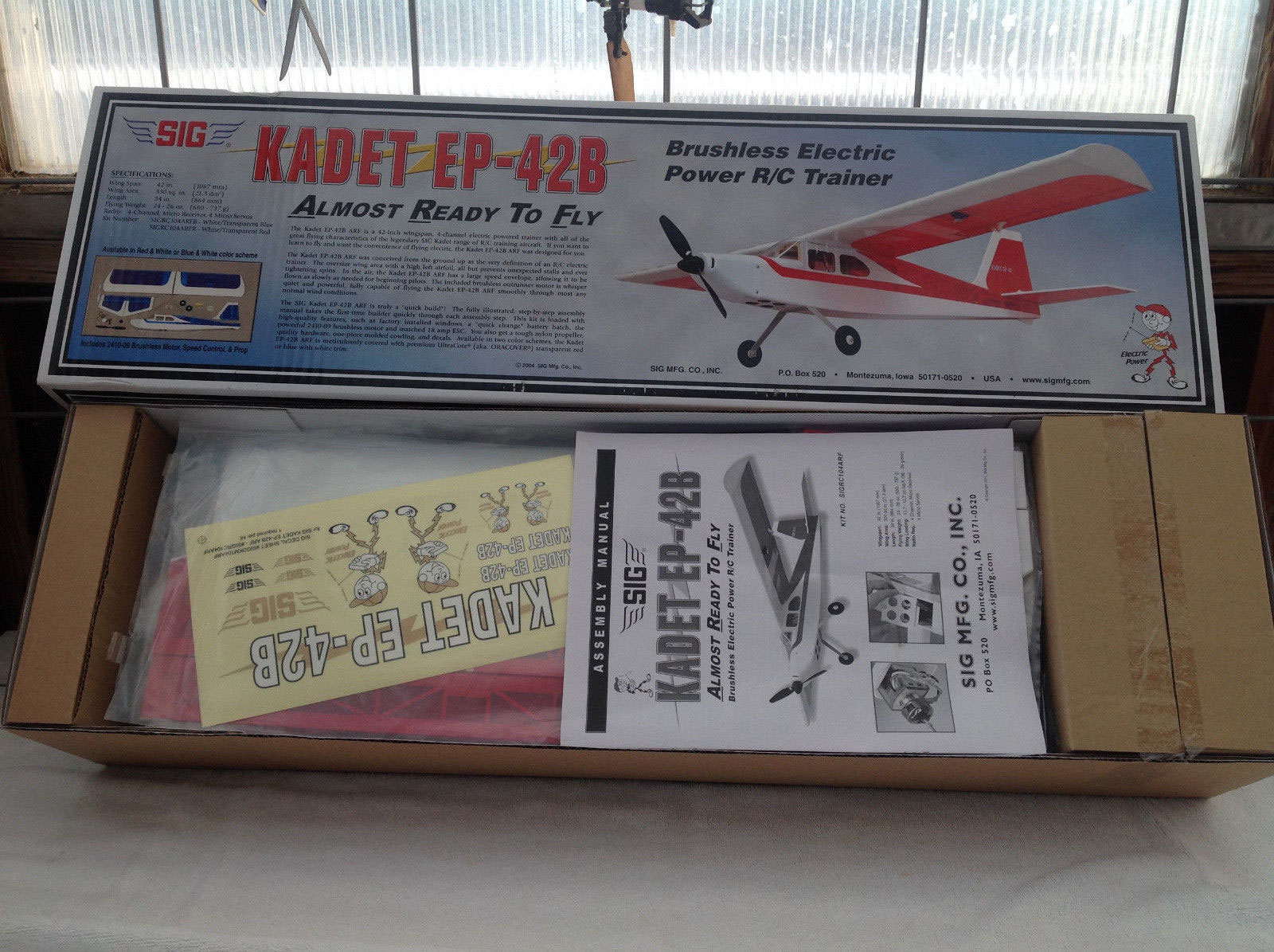 SIG RC ARFs 84-880 - SIG's Model Aircraft Kit and ARF History