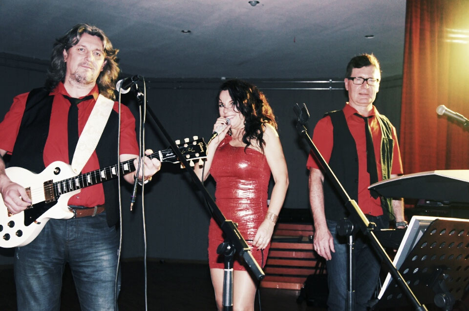 Flirt! Musik Band - flirt-bands Webseite!