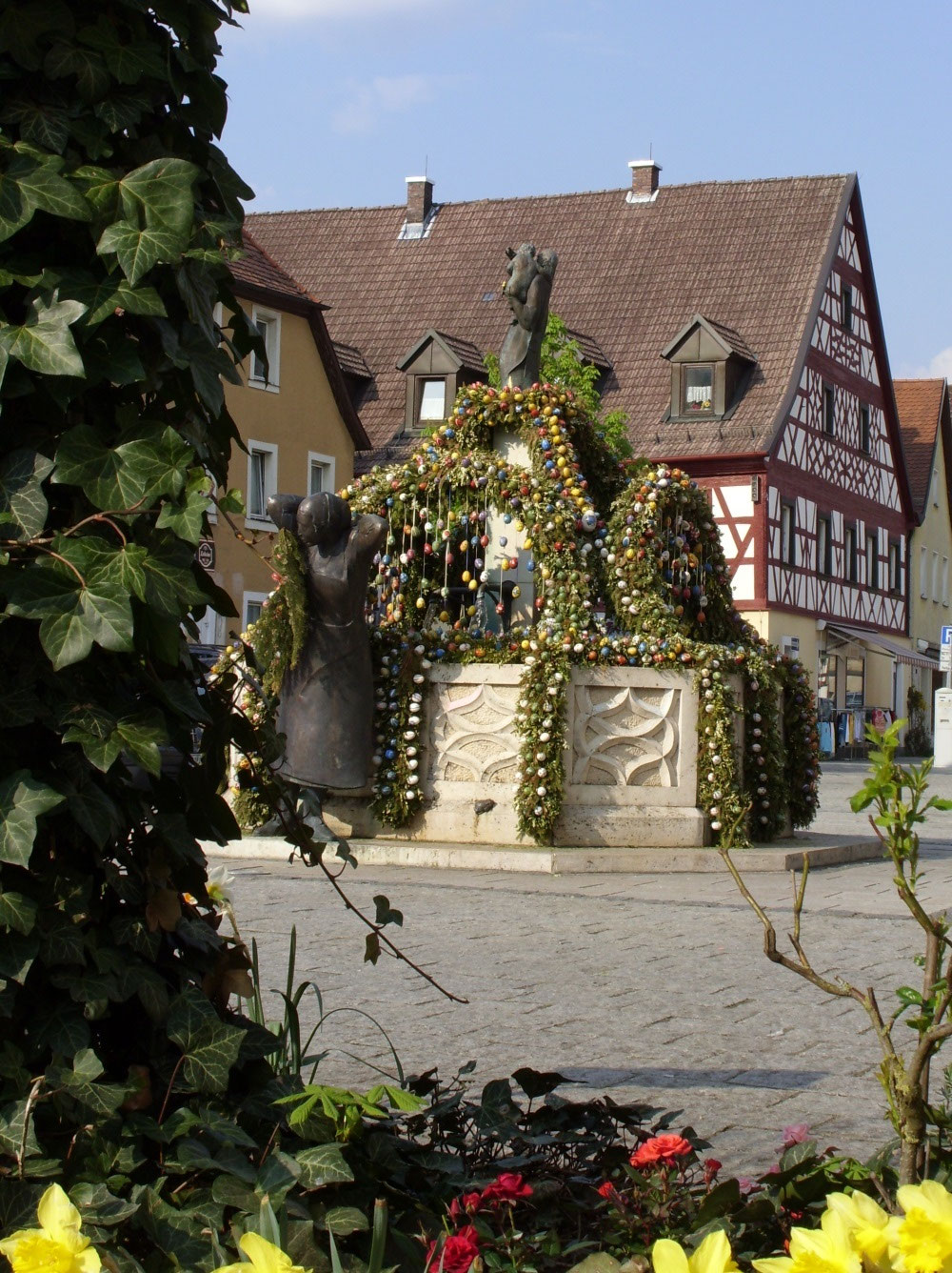 Osterbrunnen ~ Osterbräuche - Fränkische Schweiz ~ ein Kleinod mitten ...