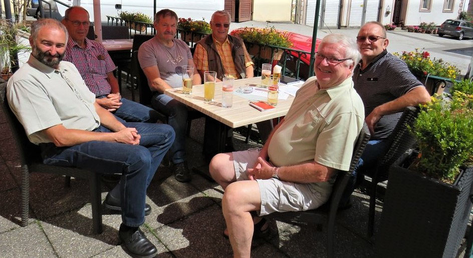 Imkerstammtisch im Juli 2020 - iv-poeggstalls Webseite!