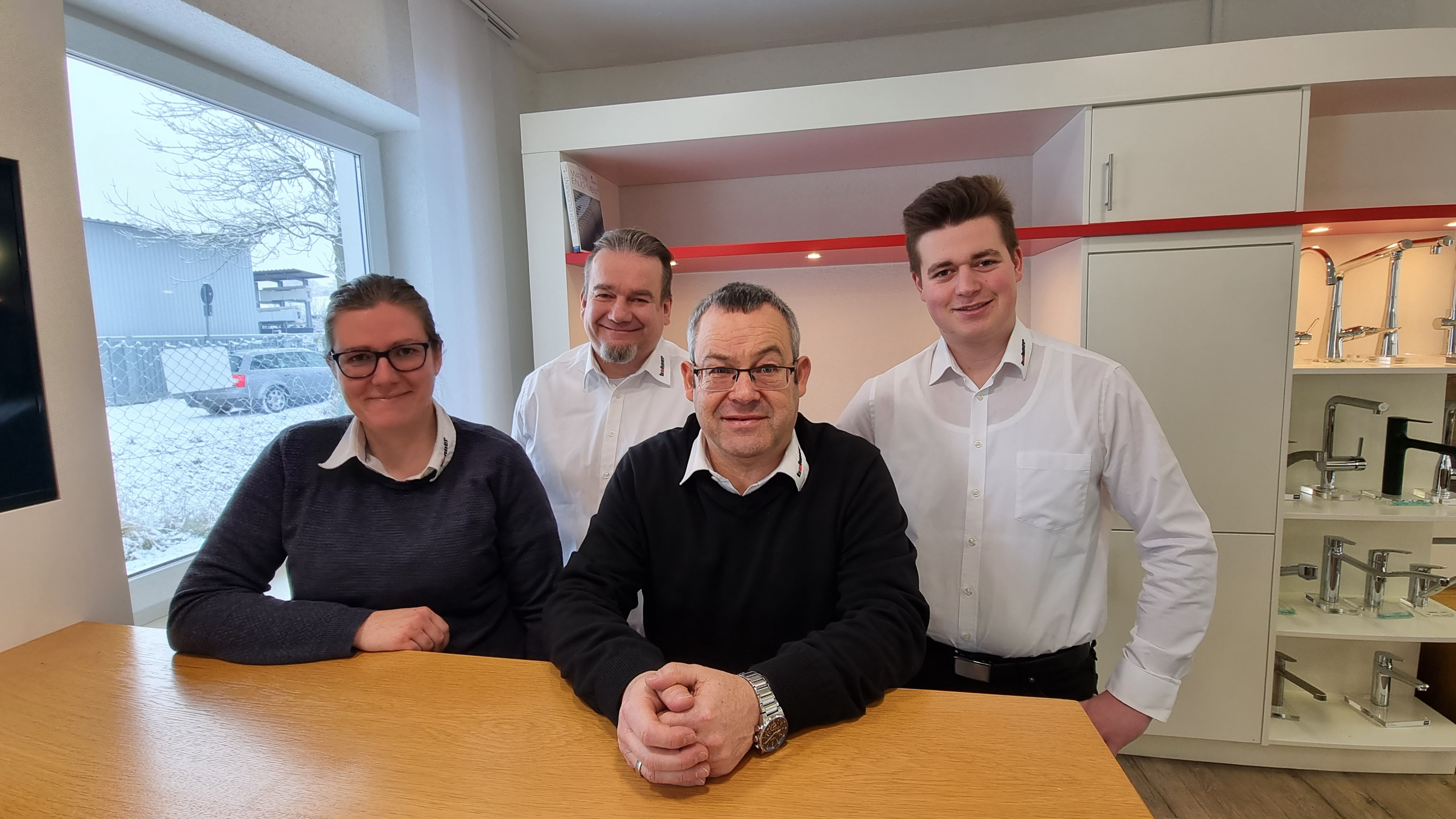 Unsere Bäder-Ausstellung in Oettingen - Hans Bohner GmbH & Co.KG, Eisen ...