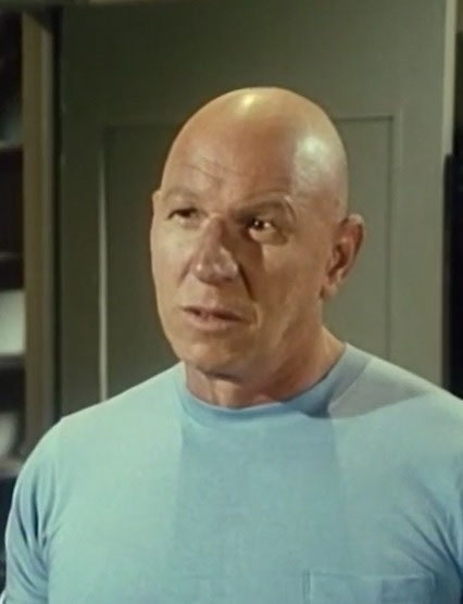 DETAILS 16 - fallguy