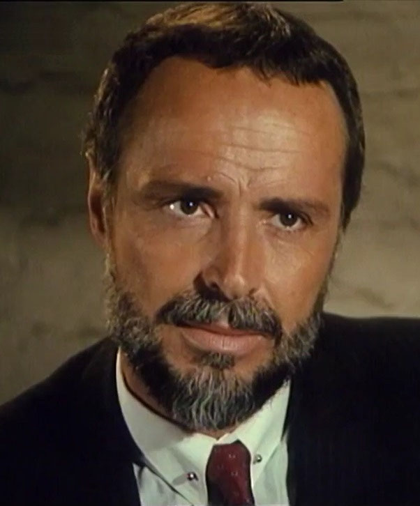 DETAILS 16 - fallguy