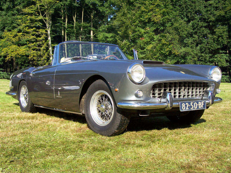 Ferrari 250 GT PF Cabriolet Series II - AliDarNic Ferrari Foto's