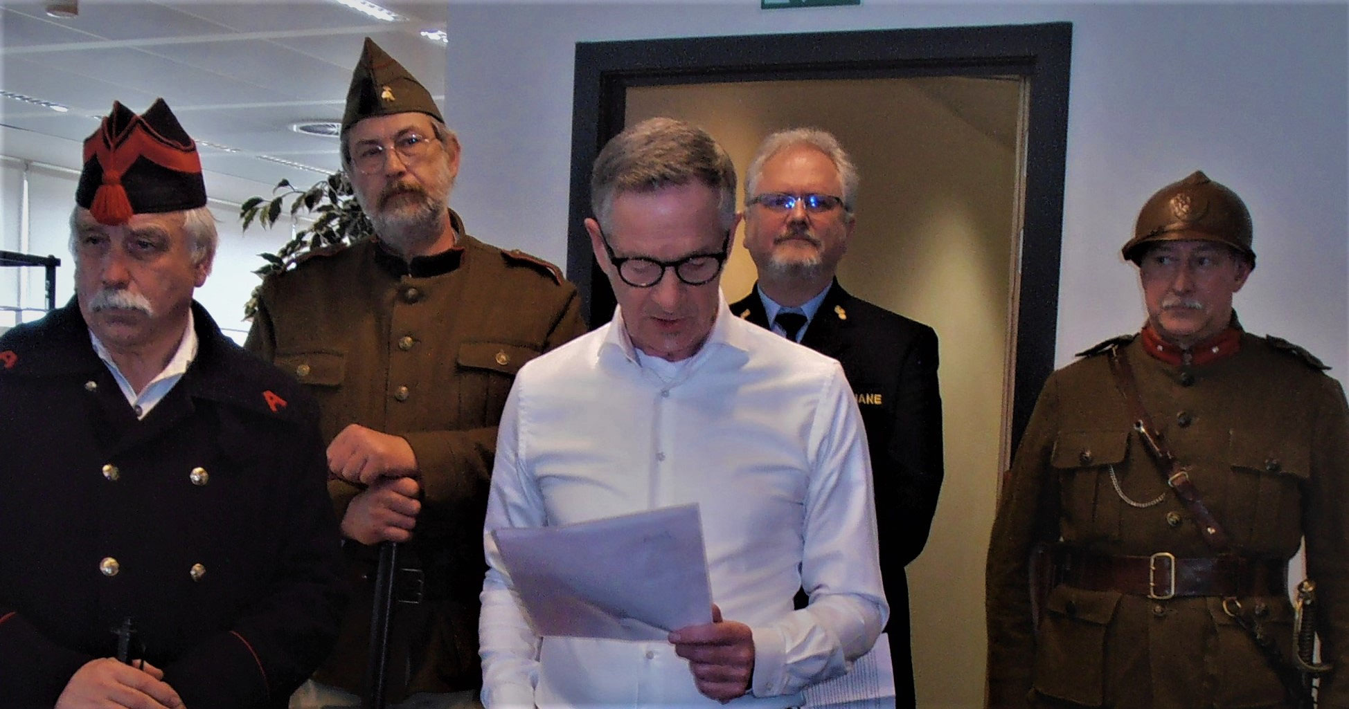 Uw vaderland nuttig zijn." - Nationaal museum van douane en accijnzen