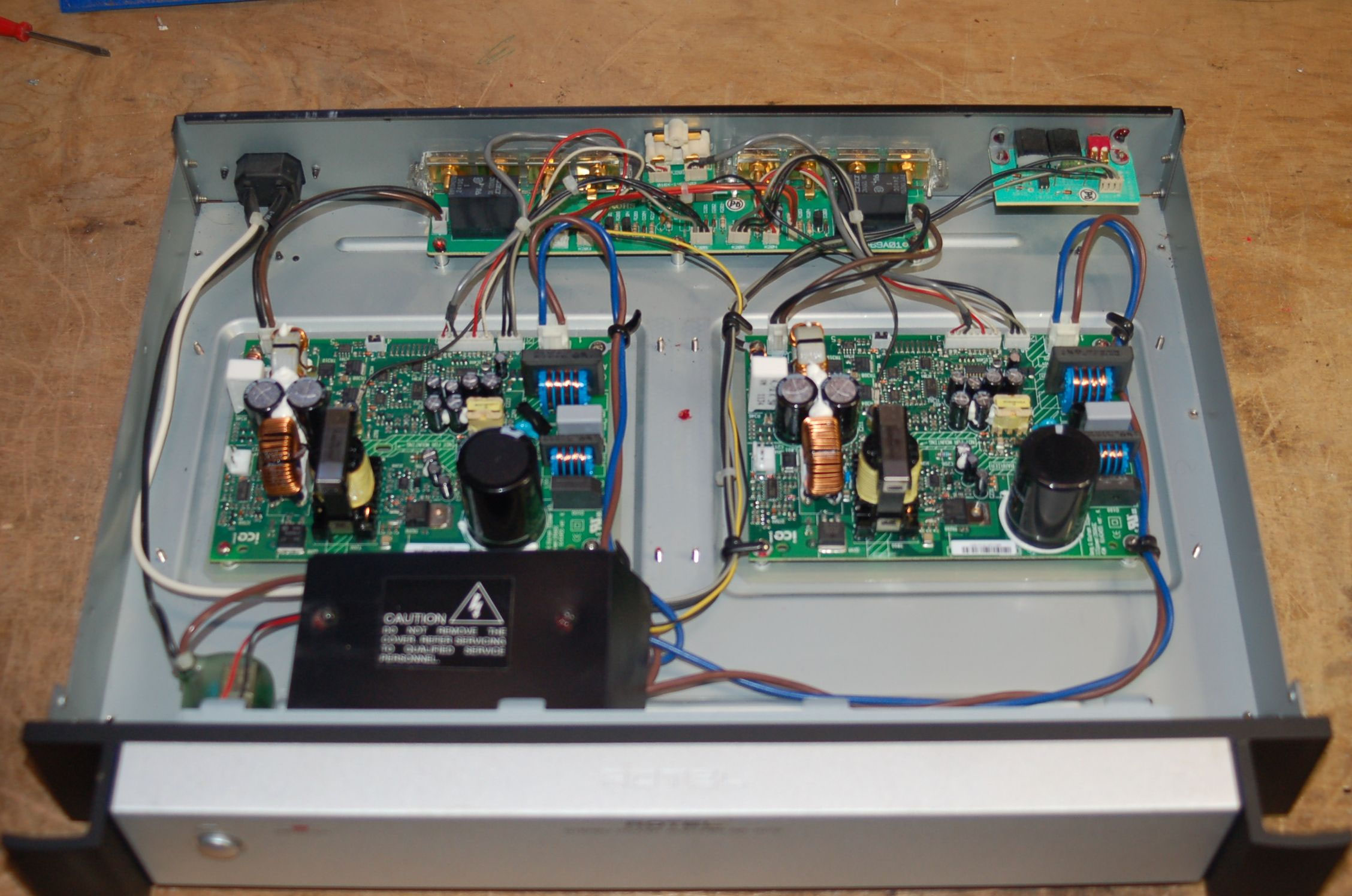 Amplificateur de puissance ROTEL RB-1072 - hifireps jimdo page!