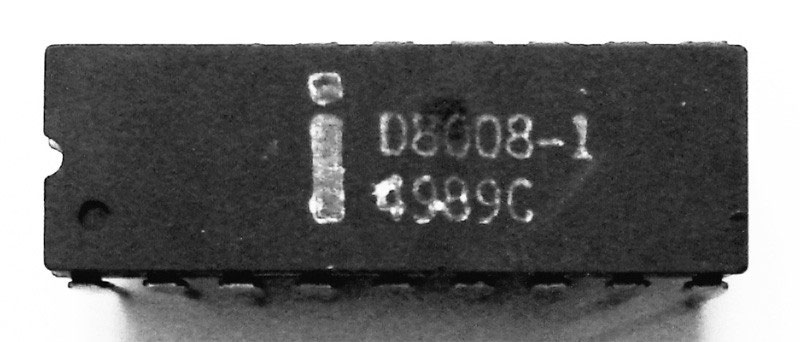 Intel 8008 - CPU MUSEUM - MUSEUM OF MICROPROCESSORS & DIE PHOTOGRAPHY