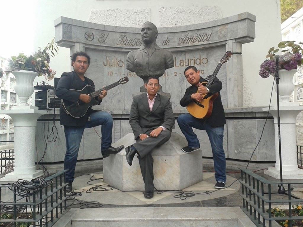 El internacional Marcelo Reyes cantará en festival de San Lorenzo ...