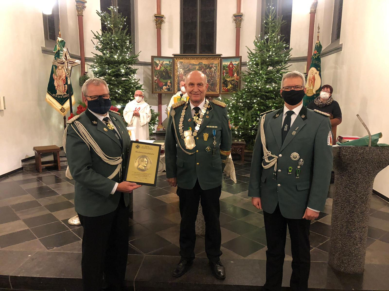 Überreichung der Hochmeisterplakette - Bruderschaften-Issum