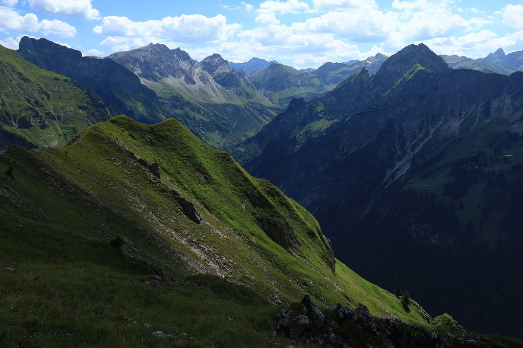 With one Foot in the Abyss: Hiking an alpine Ridge - SquirrelSarah