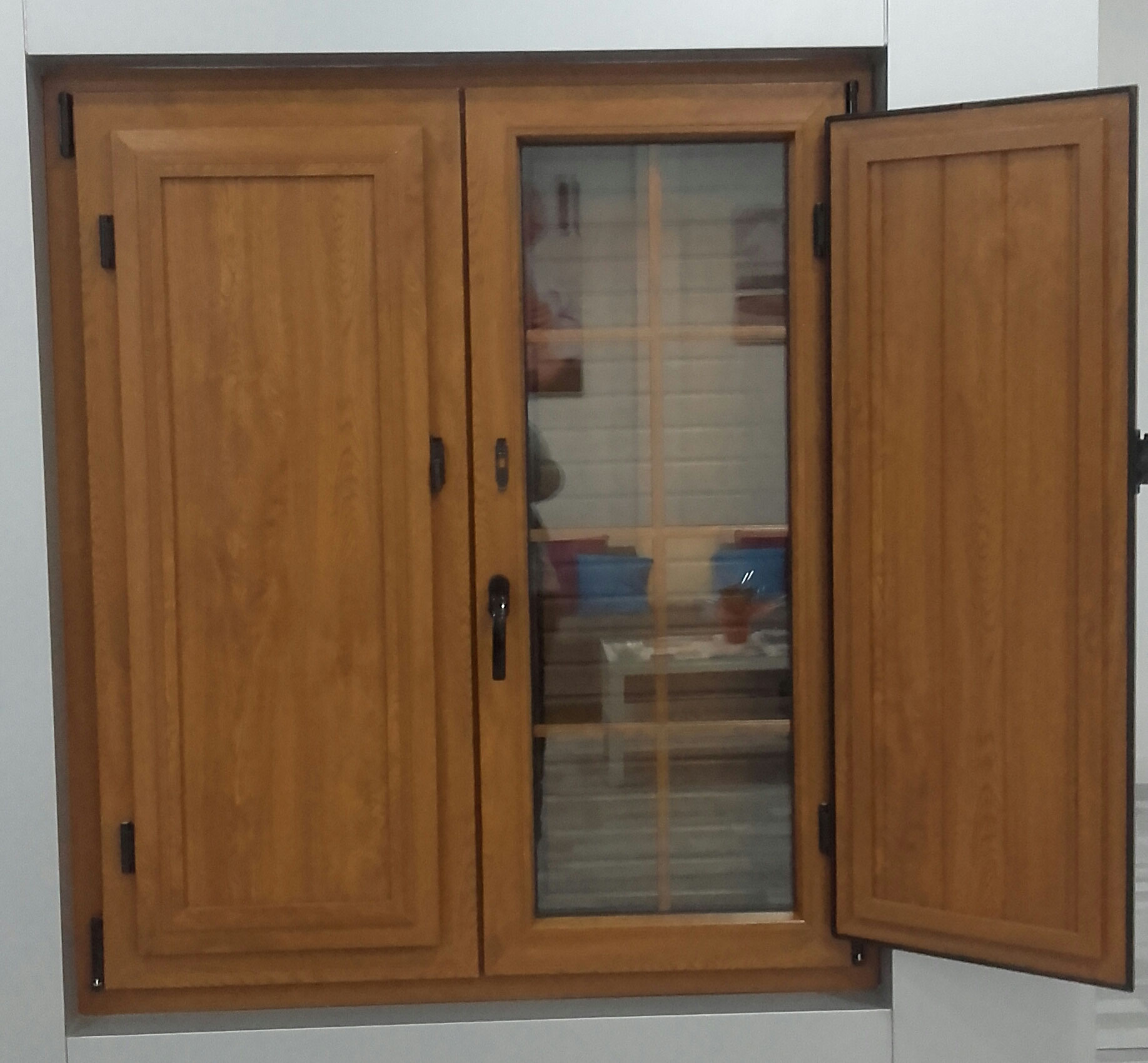 sistema de contraventana líder (Exterior) - Eurovent Zaragoza