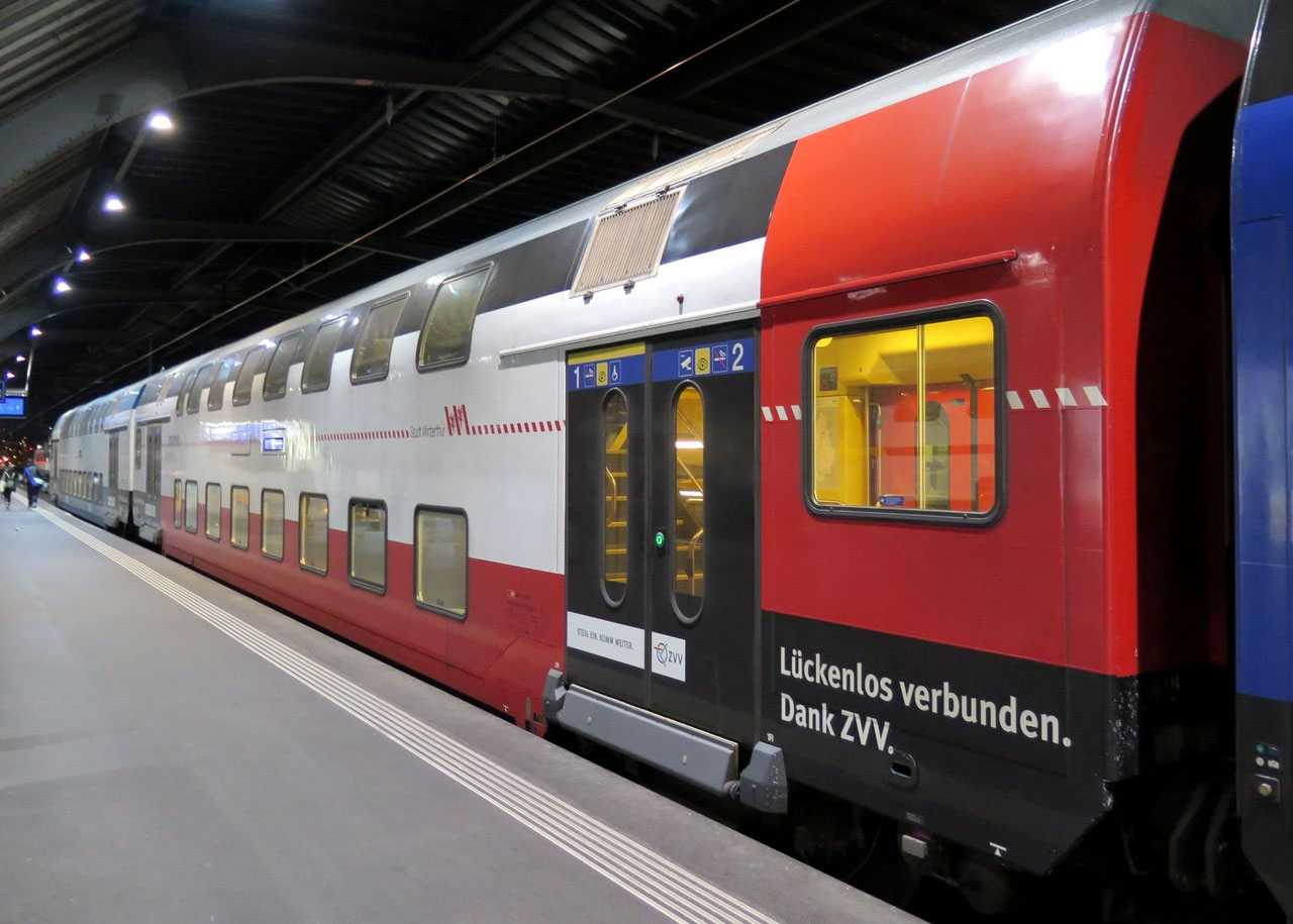 Neue ZVV-Ticket-App: Schnell und einfach Tickets kaufen - Bahnnews ...