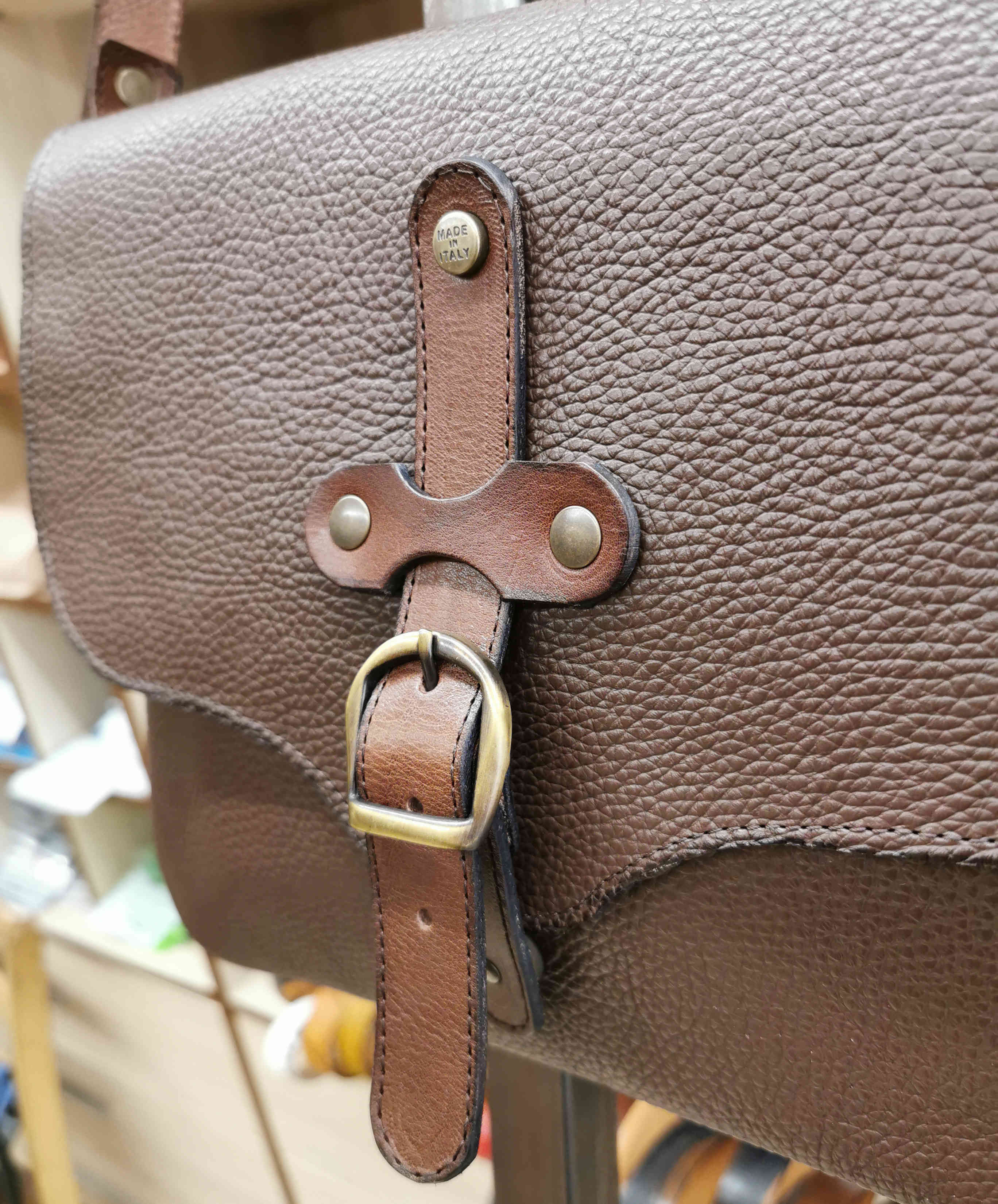 borsello Miner - Cinture e borse in cuoio e pelle. Lavorazioni artigianali.