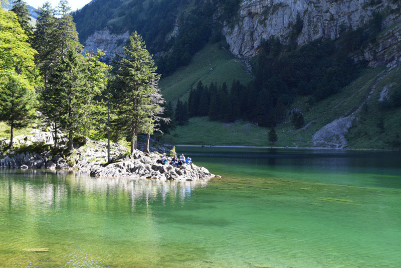 The Most Beautiful Lakes in Switzerland | Travel Blog - MyHammockTime ...