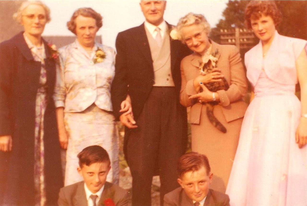 Bessie Swanney or Rattray and David Rattray - Daoine Pharaig : Peter's ...