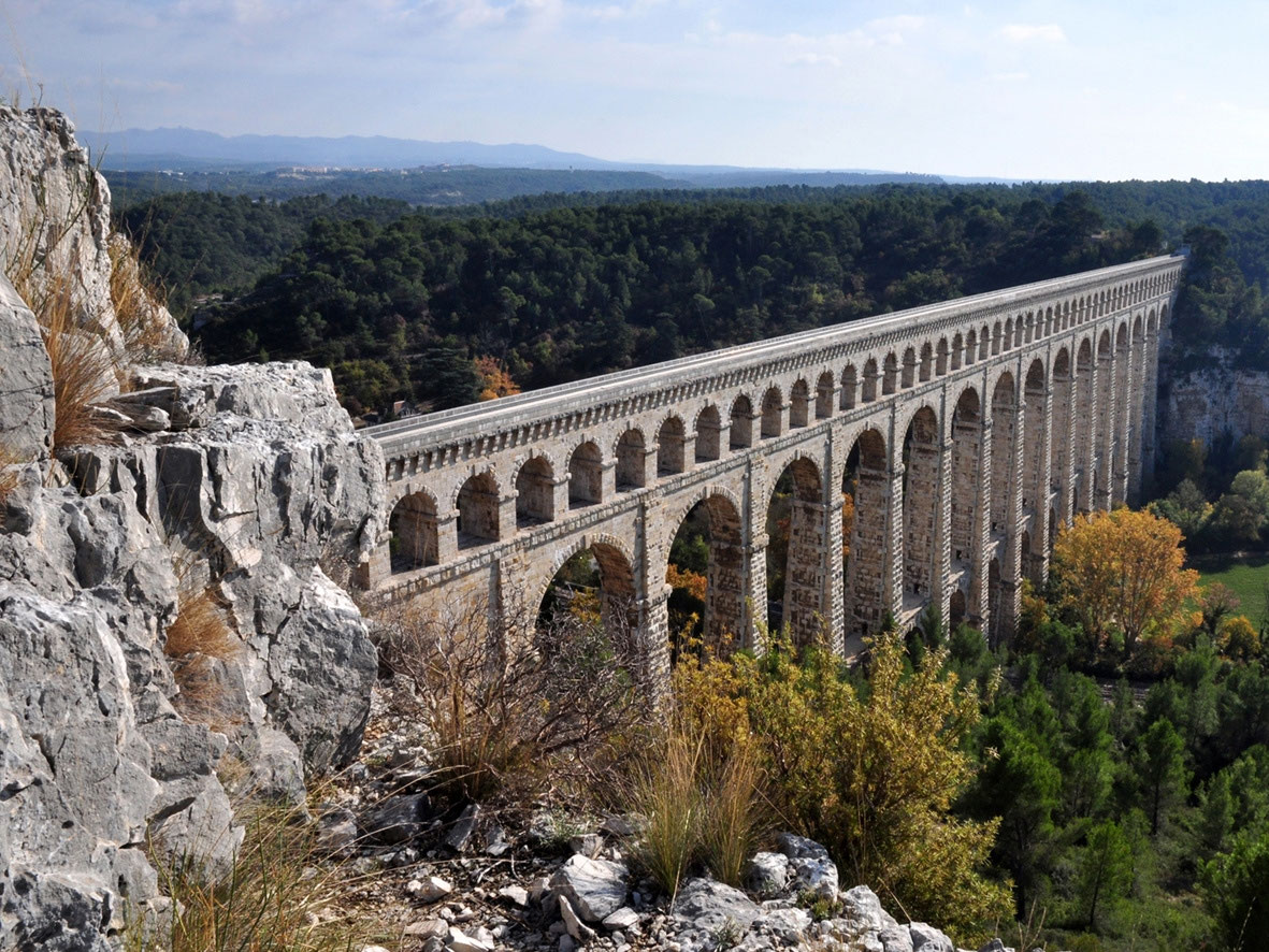 Ventabren, l'Aqueduc de Roquefavour (Pays d'Aix) - Site de Marche et ...