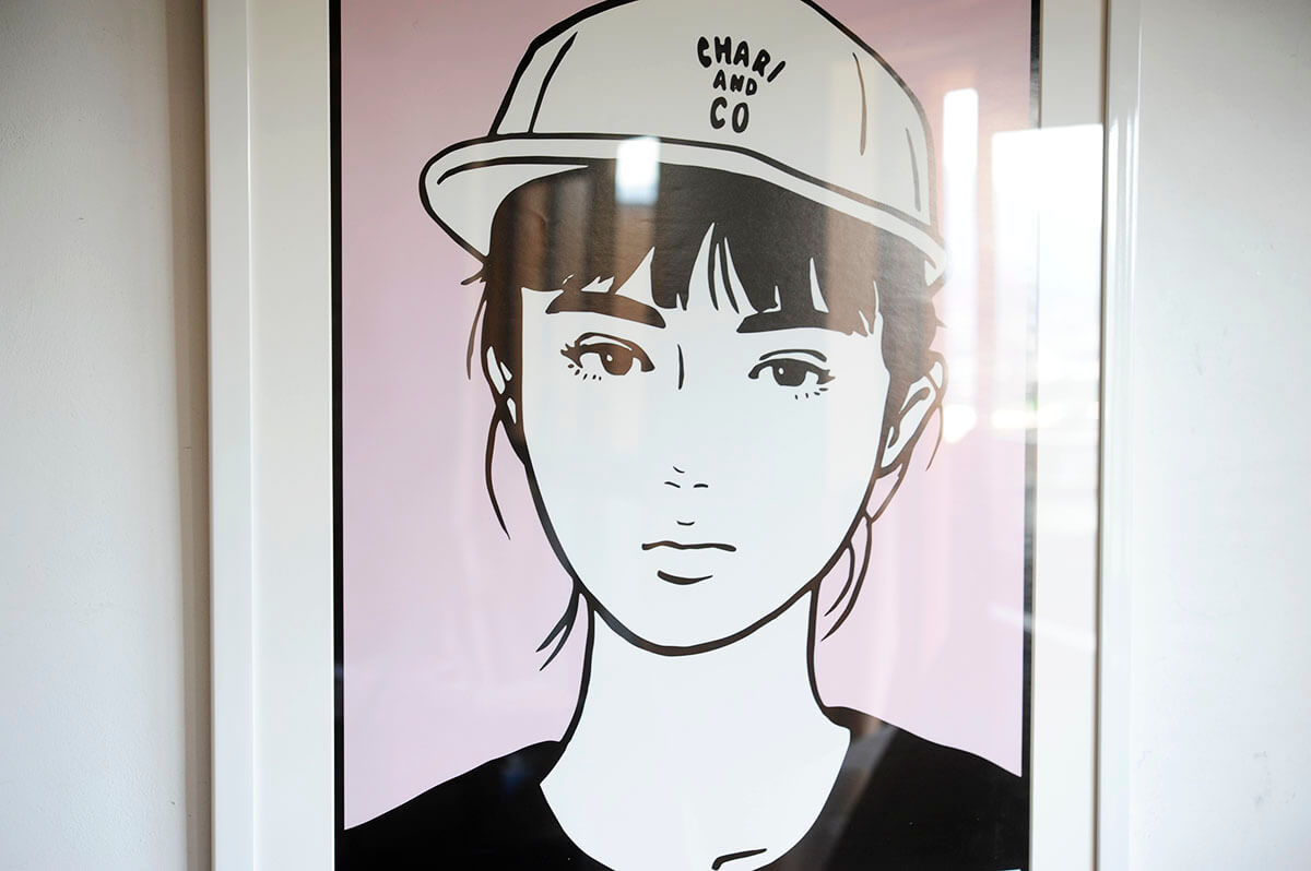 KYNEのCHARI&CO POSTER - Pinkを額装しました。 - ノイズキング藝術額装店