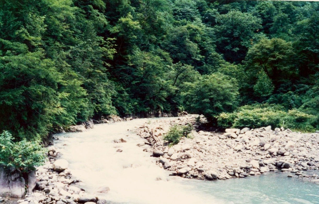 黒薙川 - kabaon ページ！