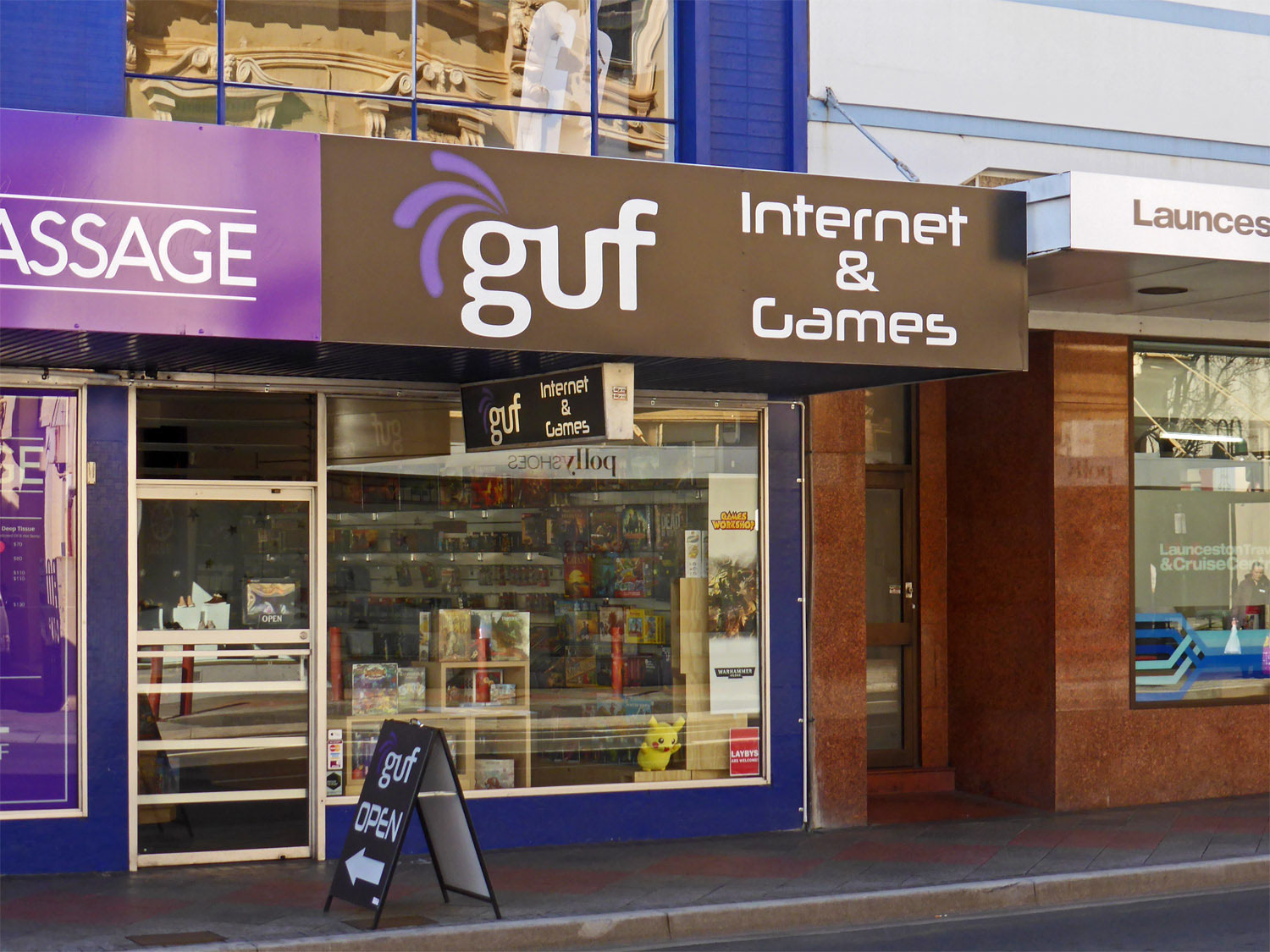 Accessing the Internet while travelling - The Journey and the Destination