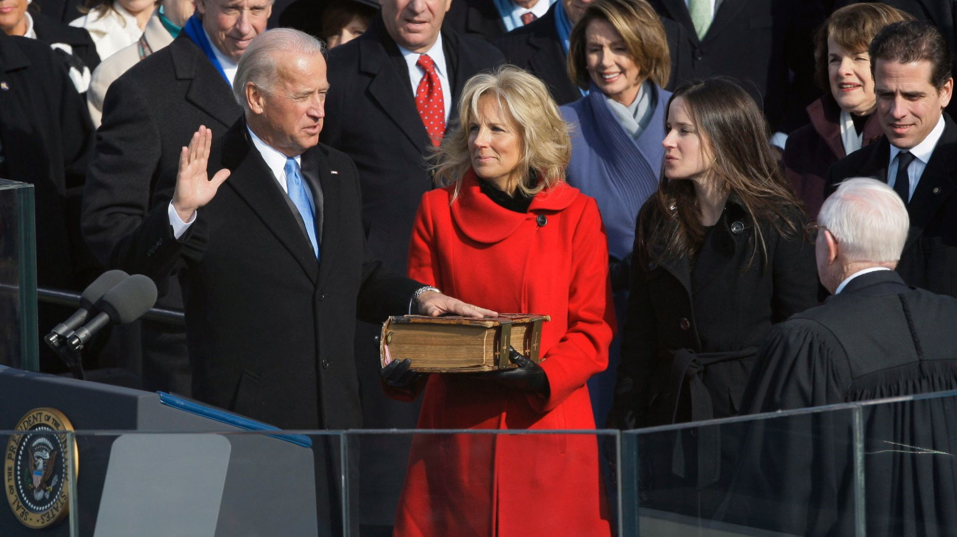 INAUGURAL BIBLES OF THE PRESIDENTS OF THE USA - Structure Bible Menorah ...