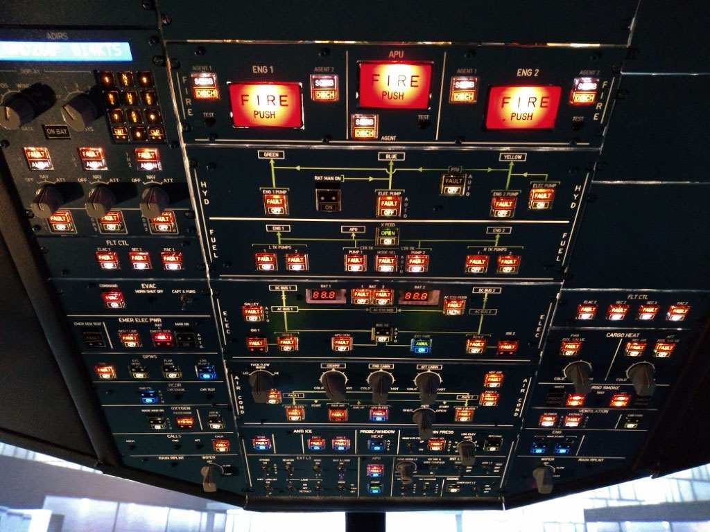 Overhead - A320 Homecockpit - Christian Kaiser