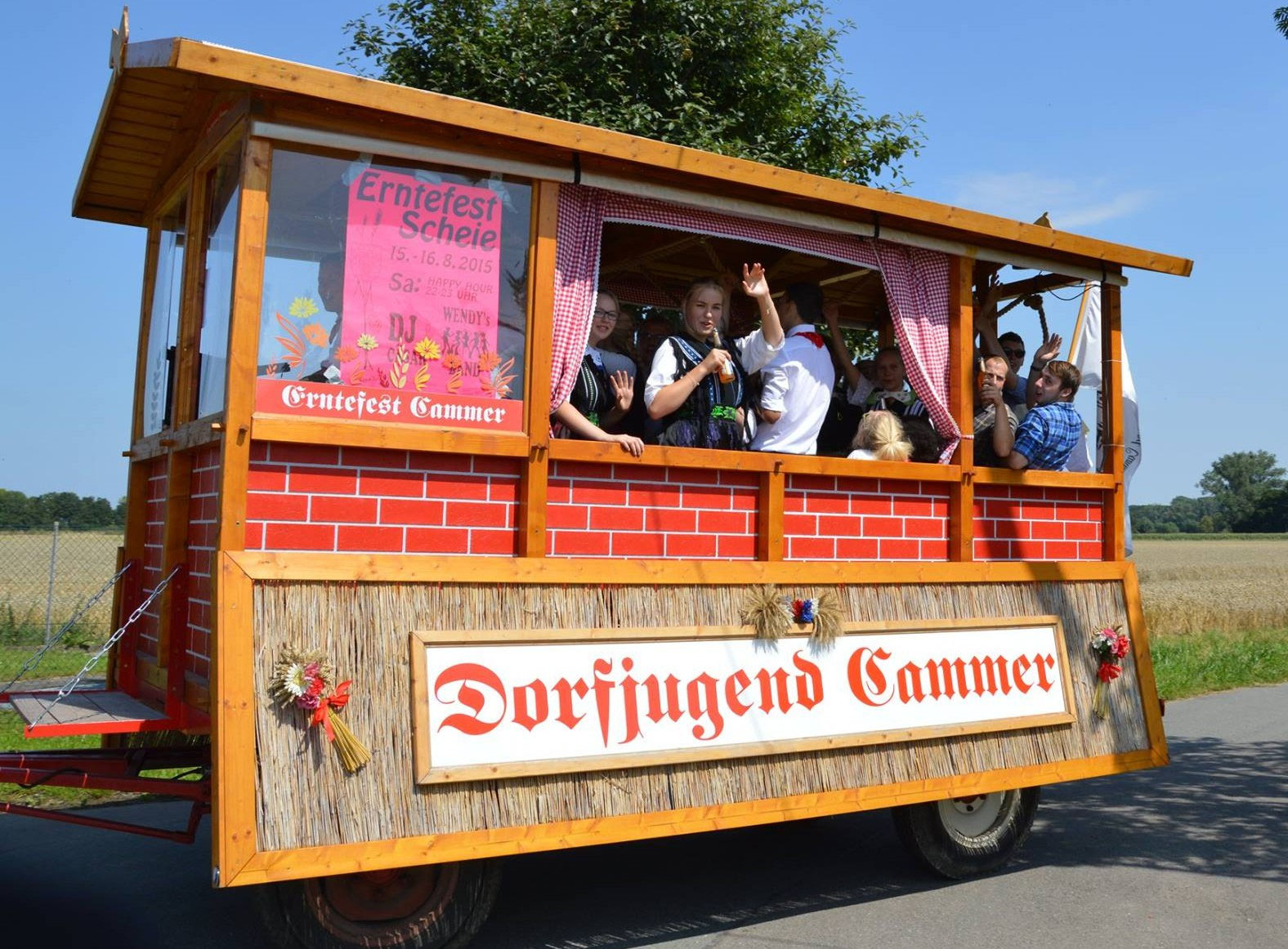 Erntefest in Cammer - www.cammer-schaumburg.de