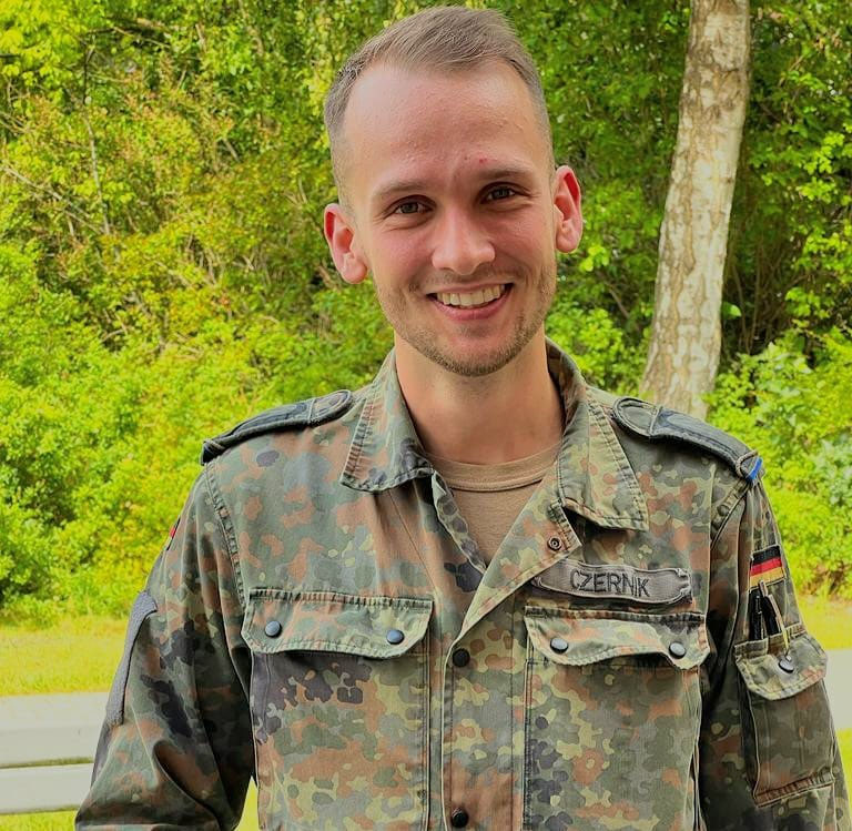 Justin Czernik - Young-Drive